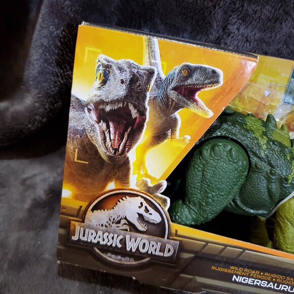 Mattel | Toys | Jurassic World Wild Roar Nigersaurus Action Figure With ...